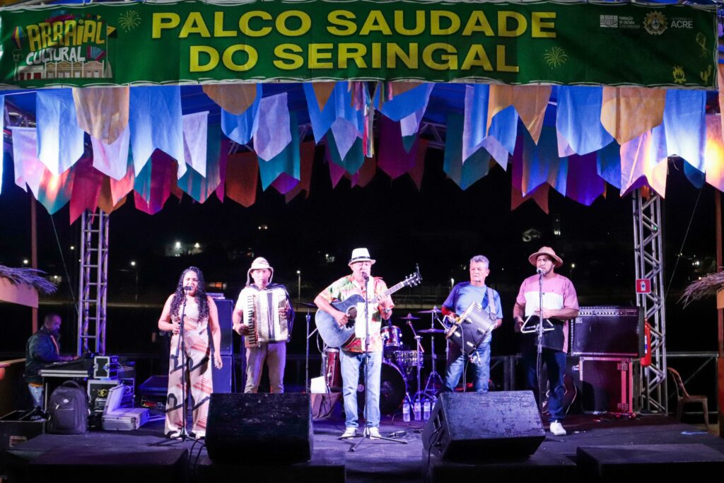 Apresentação De Bandas Forró Pé De Serra Marca Segunda Noite Do Arraial ...